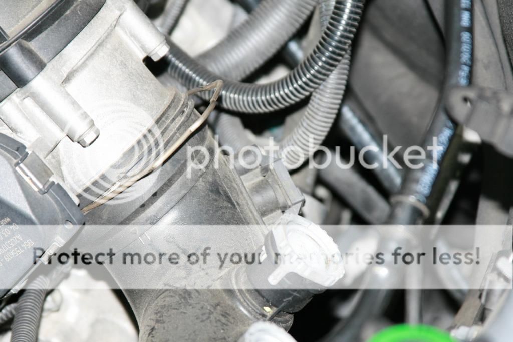 Intake valve cleaning - walnut blasting w/ OEM tool