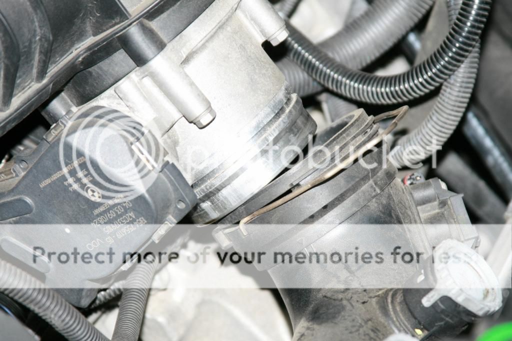 Intake valve cleaning - walnut blasting w/ OEM tool